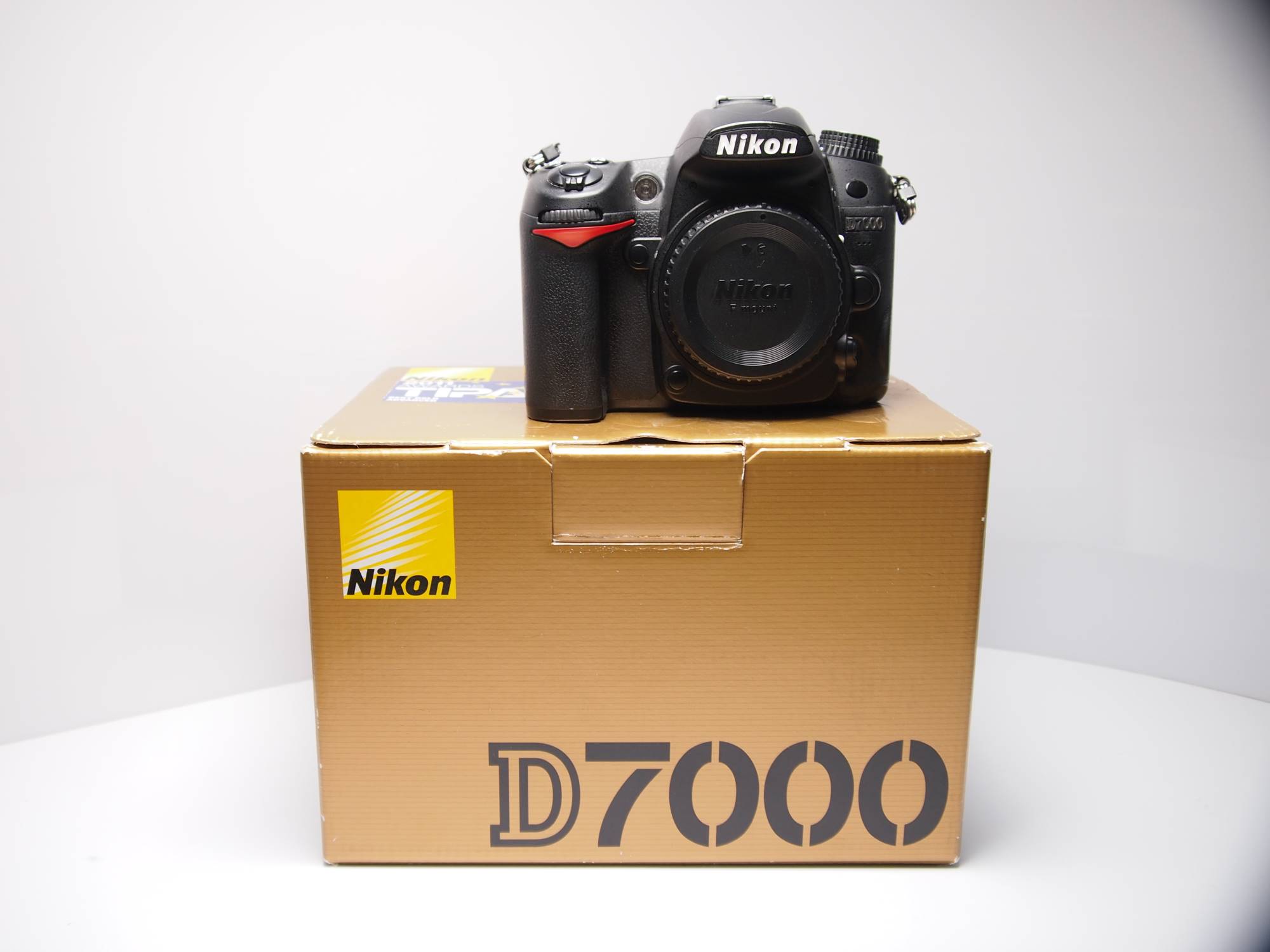 Usato online - Vendita usato fotografico - Foto Emmegi